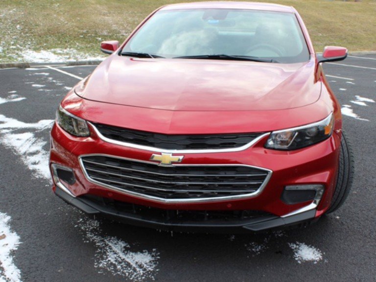 Bold Design, Fuel Efficiency Packaged In The All New Malibu | Trendy Latina