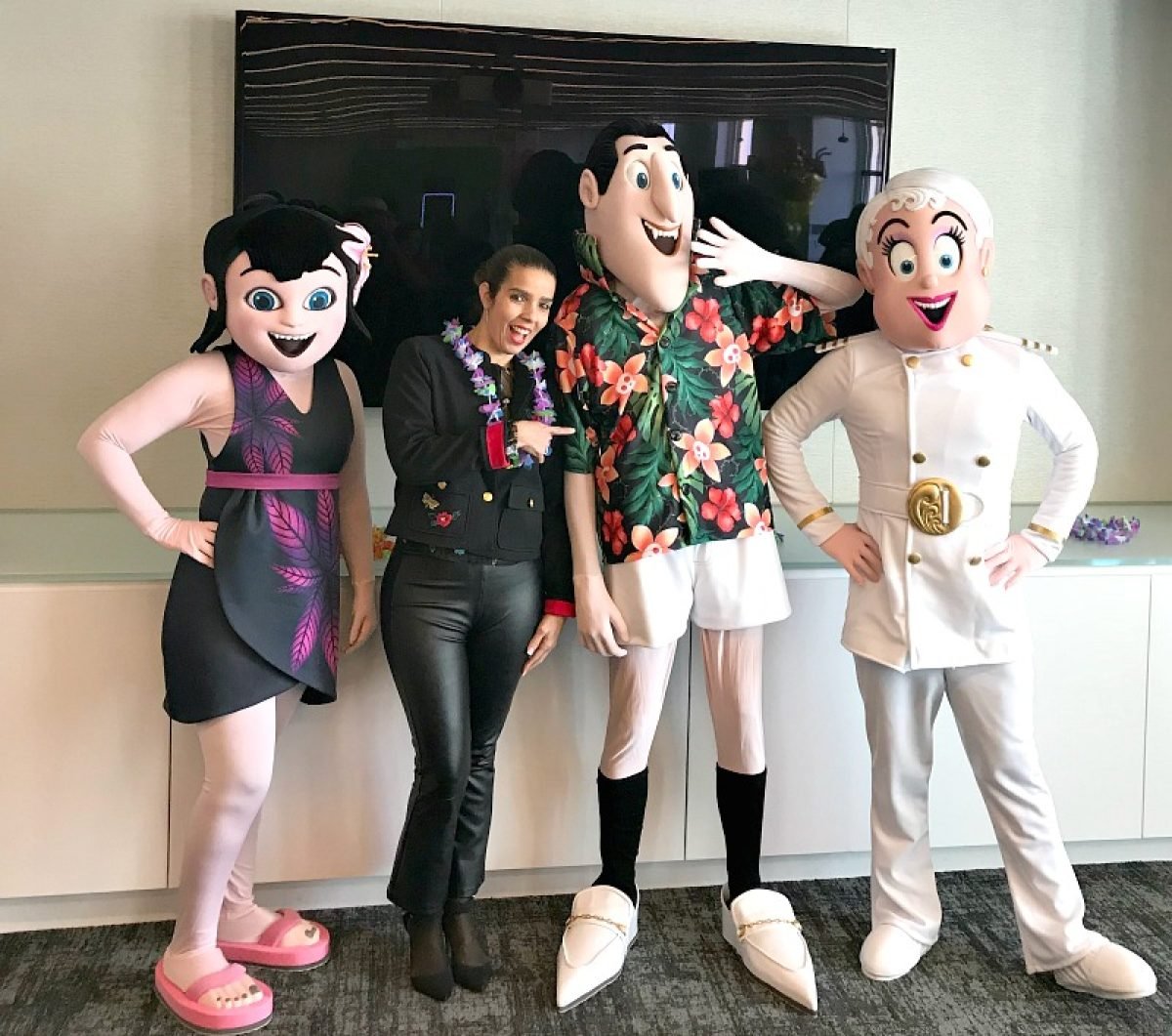 Hotel Transylvania 3 Characters Names And Pictures With Pictures ...